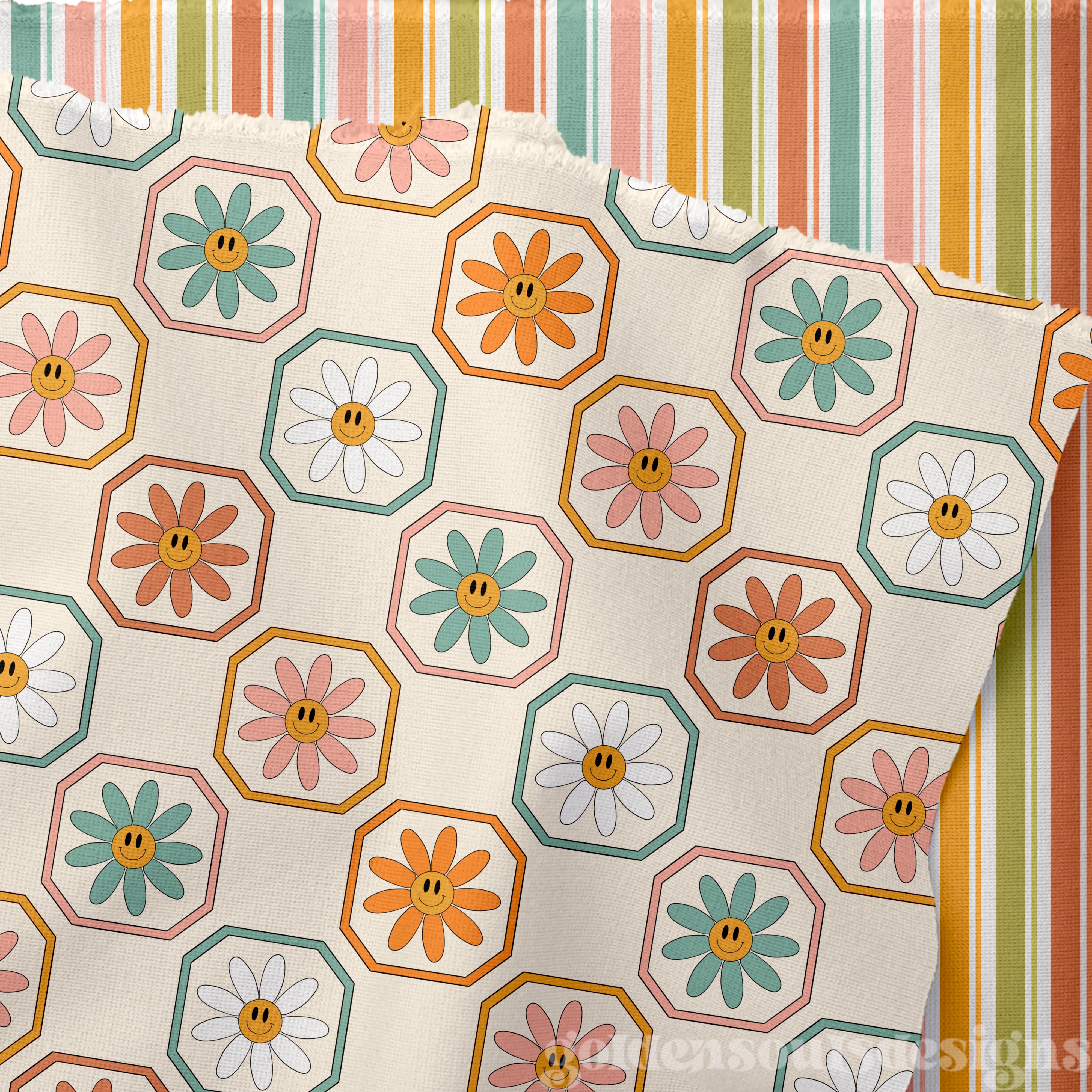 Happy Dais – Golden Souls Designs Co.